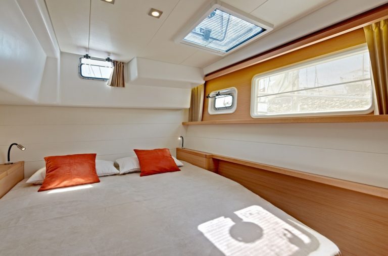 45' LAGOON CATAMARAN - Sunshine Boating