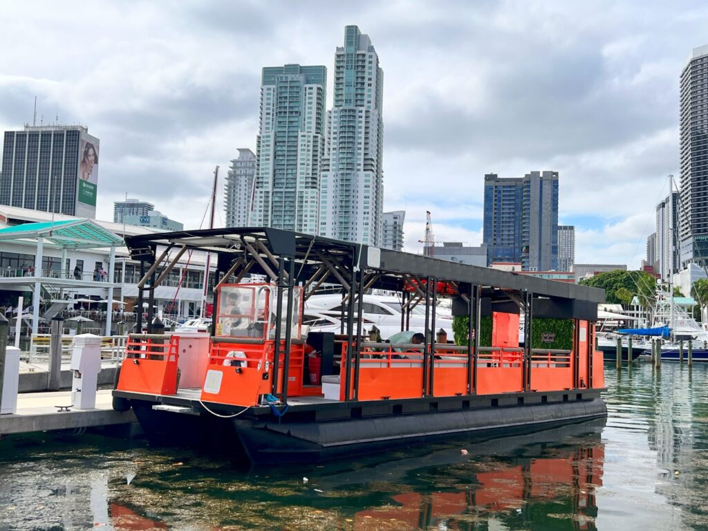 50' RED CAT PARTY BARGE - Sunshine Boating