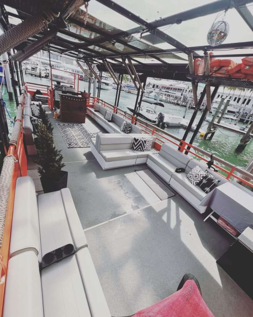 50' RED CAT PARTY BARGE - Sunshine Boating